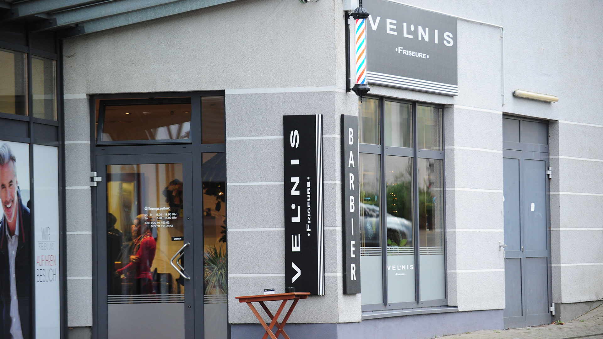Home | Velnis Friseure